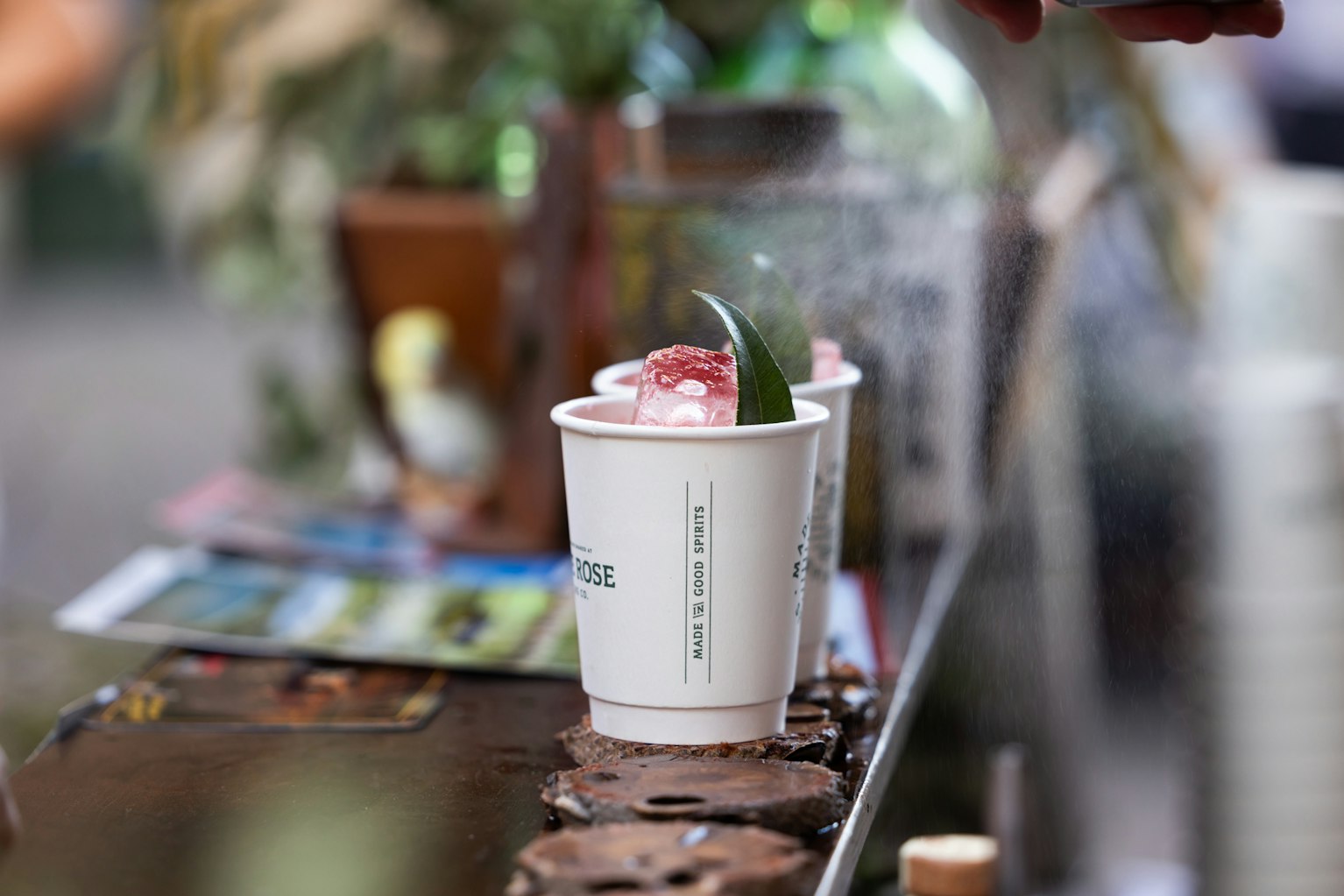 How To Do StickyBeak Like A Pro