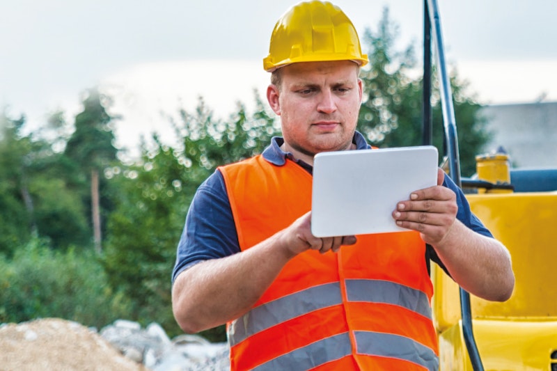 Construction and Equipment Asset Tracking Report | Verizon Connect