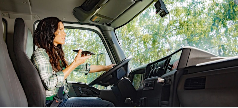 How AI Video Telematics for Dash Cams Boost Driver Safety | Verizon Connect