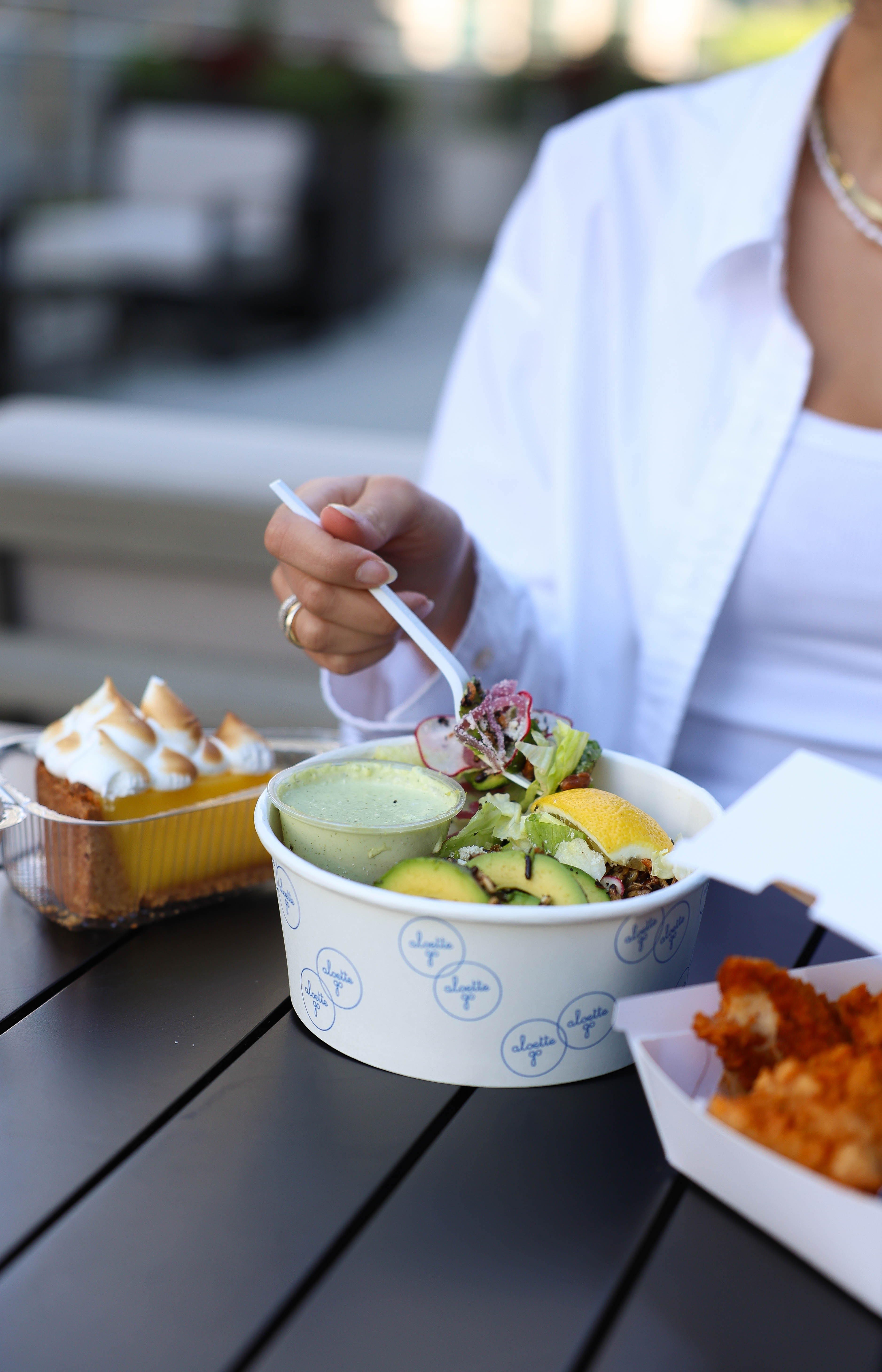 Aloette Go, fried chicken and salads in Toronto | Table